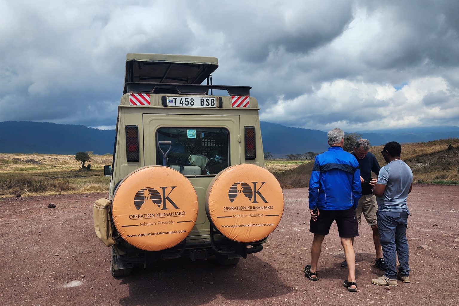 Tanzania Wildlife Safari Guides And Drivers - Operation Kilimanjaro